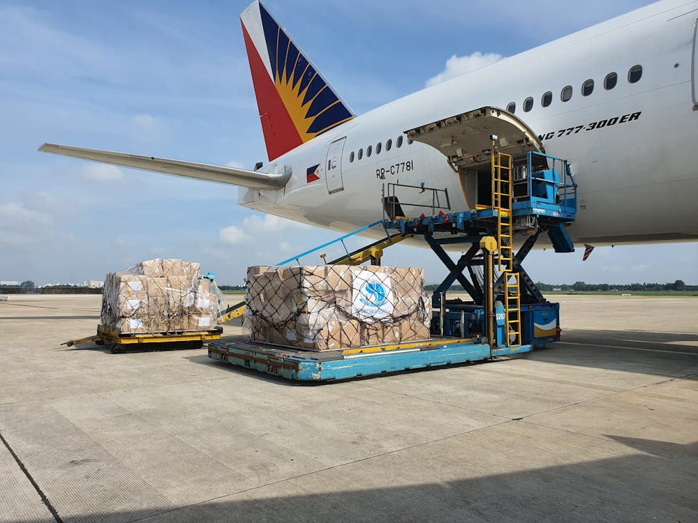 Find The Needle - Maximising Efficiency with Air Freight – An Importer’s Handbook on Services in ...